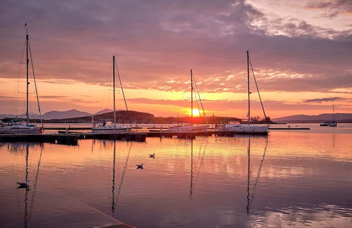 Historic Oban Stay | Culture & Adventure Nearby - Oban