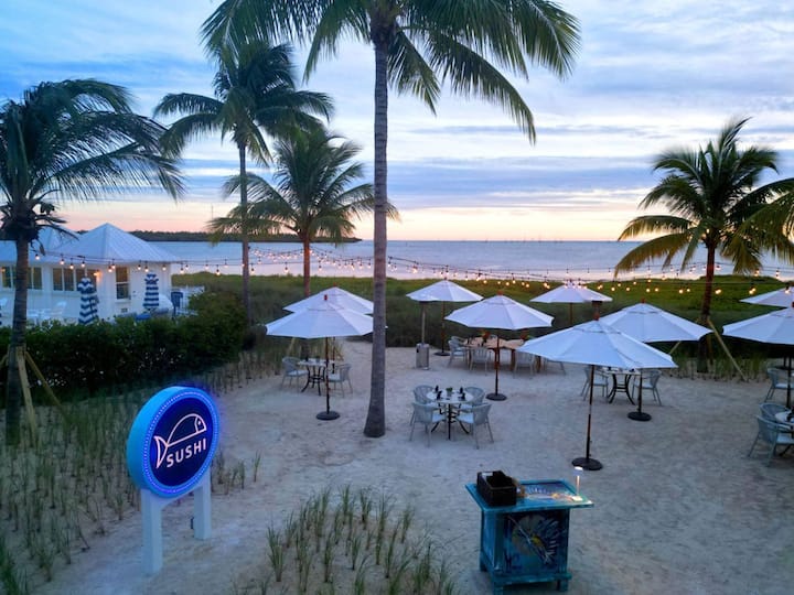 Marathon Beachfront | 1br Veranda + Luxury Bath - Marathon, FL