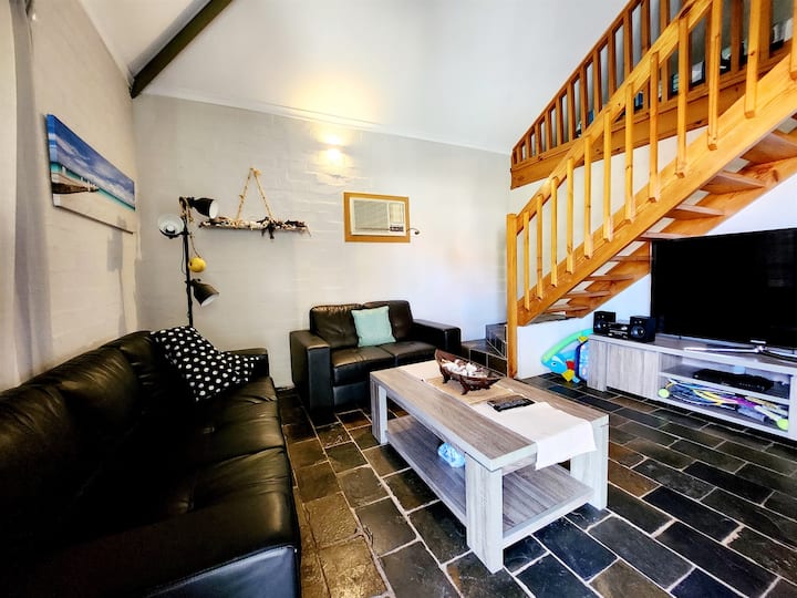 Wattlebird Resort Retreat - Mandurah