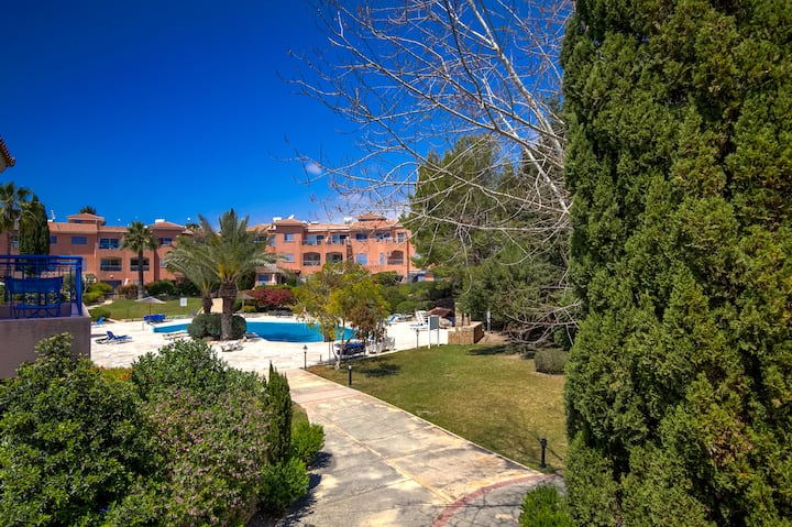 Villa-premium-salle De Bain Privée-vue Sur Jardin - Paphos