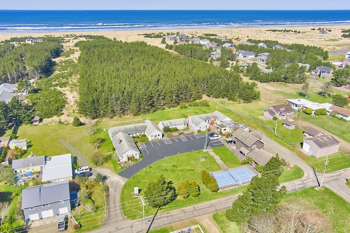 Beachside Cottage, Fireplace, Bbq (Anc#9) - Long Beach