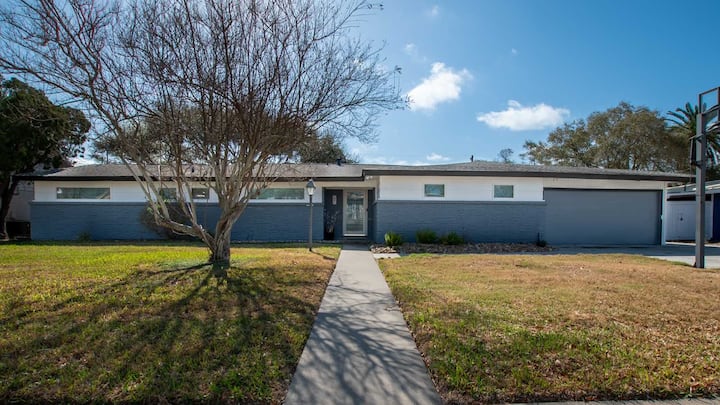 Ocean View Splendor - Corpus Christi, TX