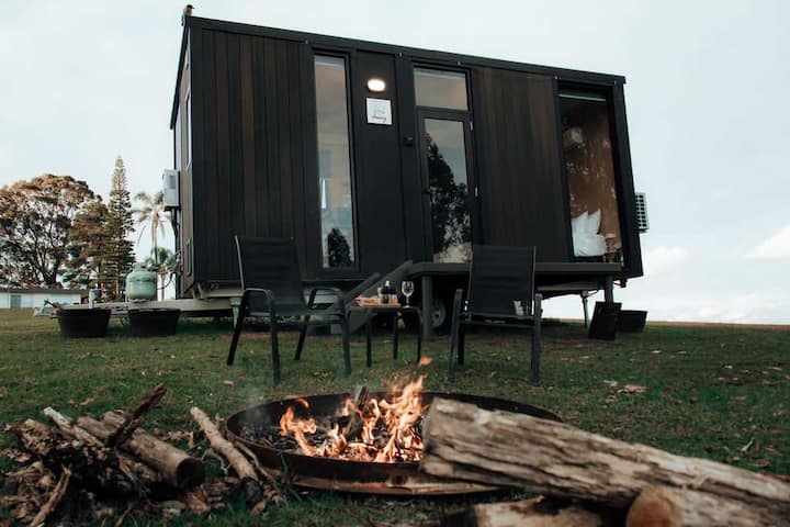 Two-ki By Tiny Away - Diamond Beach