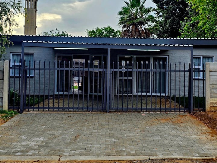 Business Queen Room - Welkom