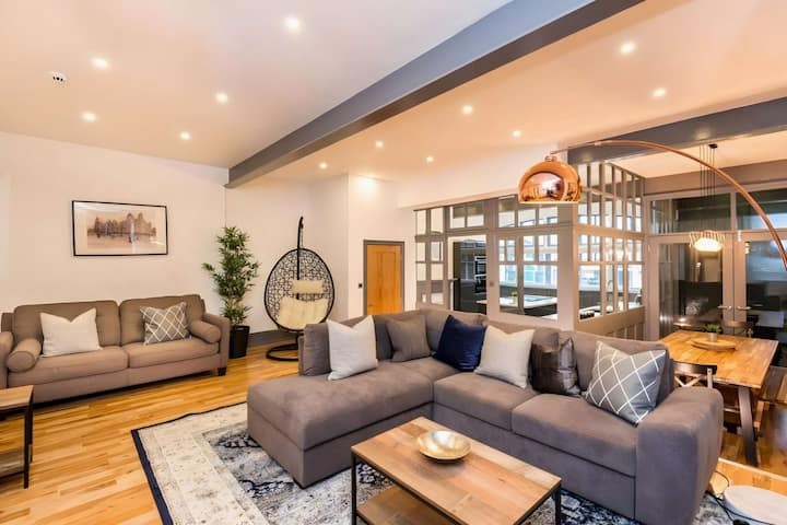 Bands Warehouse I - Liverpool