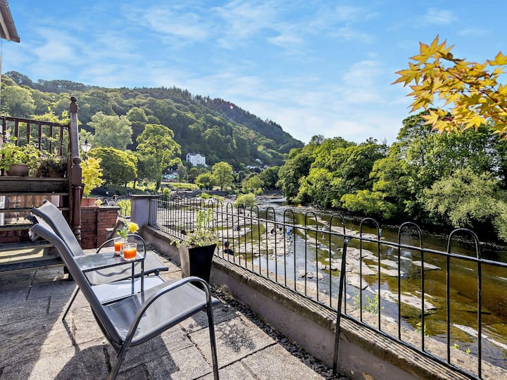 1 Bed In Llangollen (92336) - Llangollen