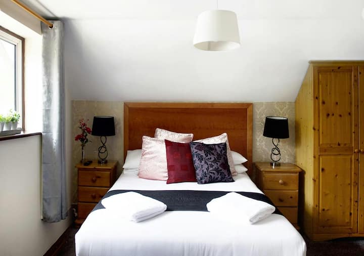 Homely Double, 3 Miles From Gatwick Airport - Crawley