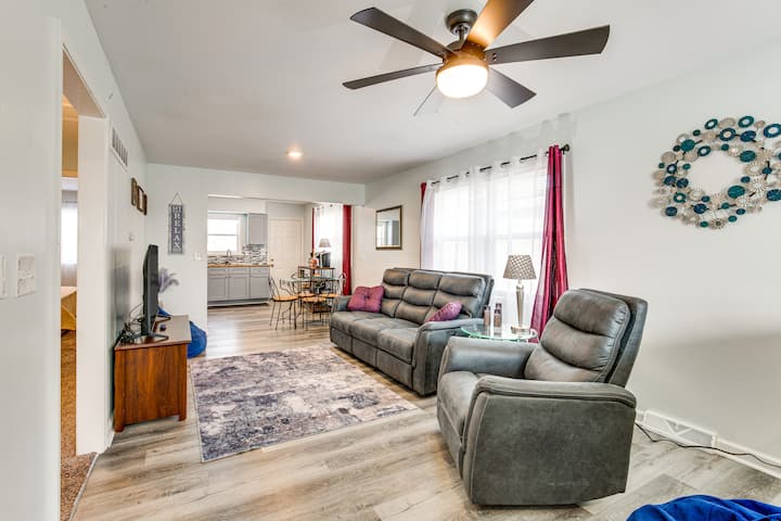 1 Mi To Truman Library: Apt W/ Large Yard! - Independence