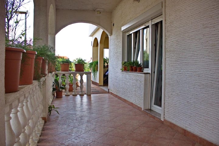 Appartement Dita (102851-a1) - Nin