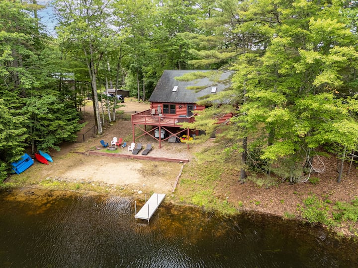 Locke Lake Oasis. Dock. No Pet Fee - Pittsfield, NH