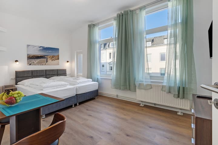 Apartment Mit 1 Schlafzimmer 3 - Lübeck