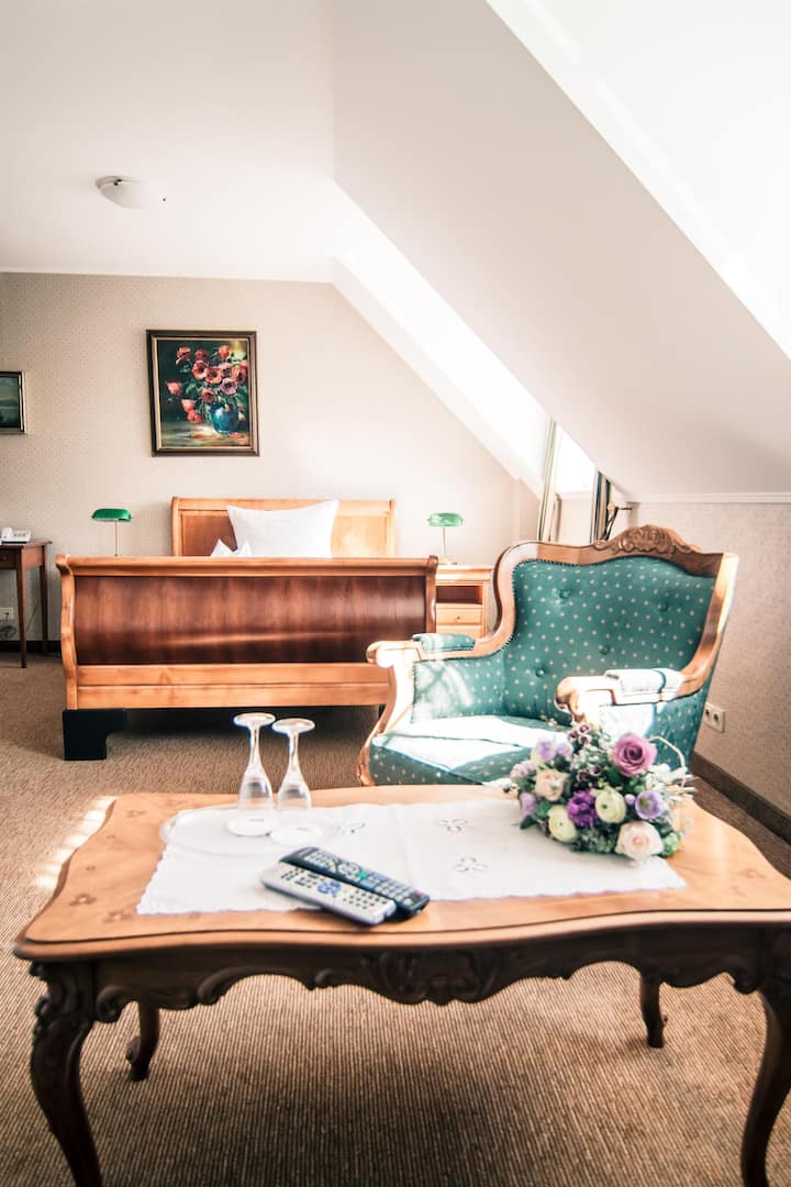 Doppelzimmer Mit Badewanne (Haus Thal) - Bergisch Gladbach