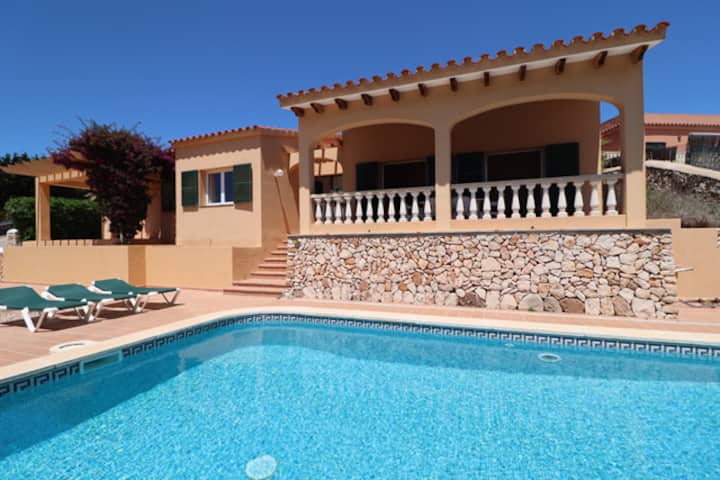 Villa Diana, Stunning 3 Bed Villa, Cala En Porter - Alaior