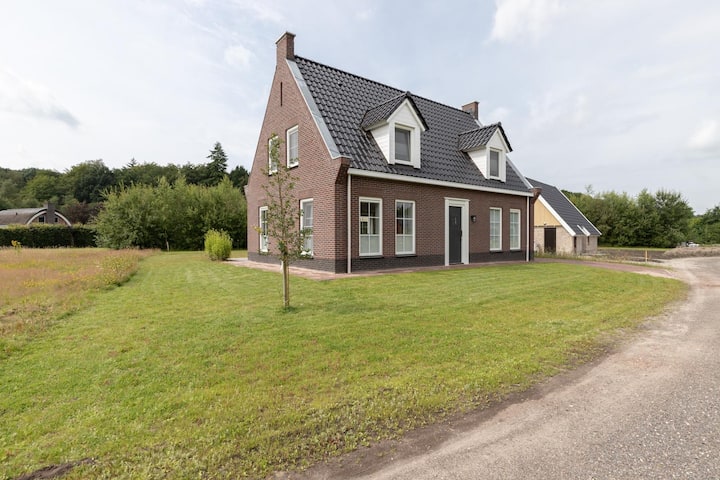 'T Boshuis Villa | 6 Persons - Stadskanaal