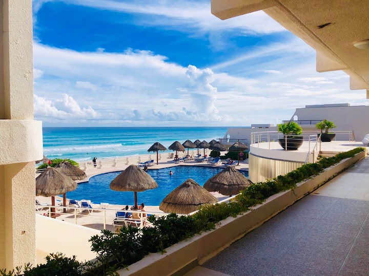 Ocean View, 3 King Beds, Balcony - Cancún