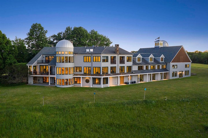 Meadow View Manor | 17,000sqft W/ Olympic Pool - New Hampshire