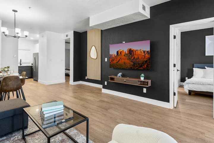 Sleek 2br-pool, Prkng, Bbq, Yoga Rm, Gym, Cabanas - Scottsdale, AZ