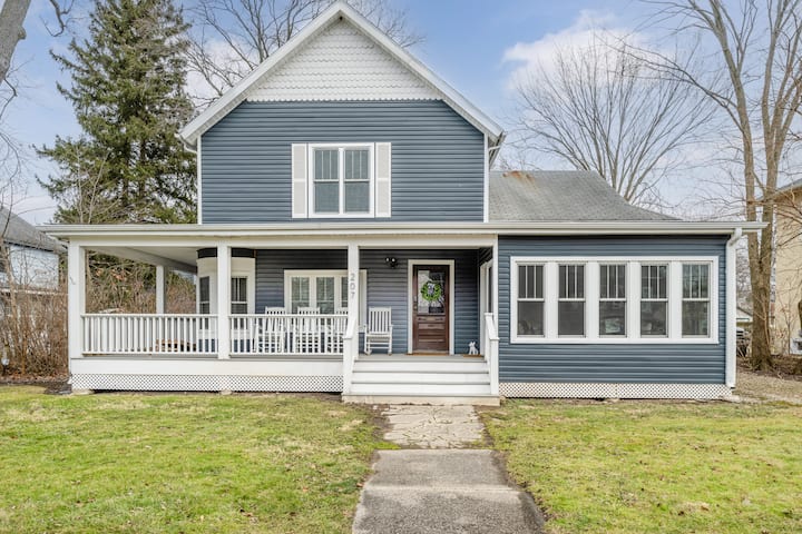Three Oaks With Two Night Minimum! - Three Oaks, MI
