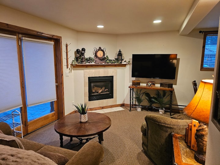 Alpenglow One Bedroom One Bath – A09 - Ouray, CO