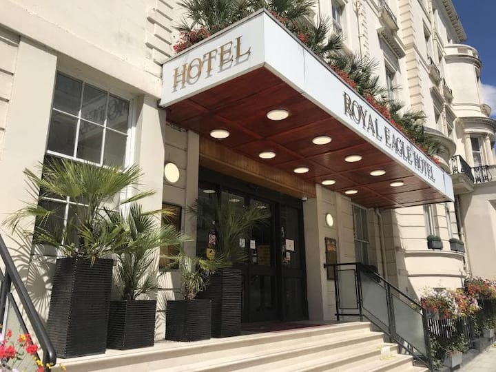 Victorian-era Gem On The Edge Of The West End - Londres