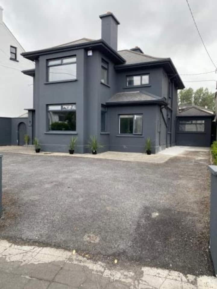 Twelve - Boutique Guest House - Galway