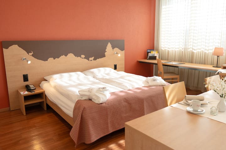 Studio Suite (Quiet) At Swissever Hotel - Zoug