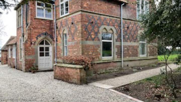 The Hill - Stunning Country House - Dog Friendly - Ripon