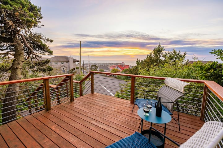 3 Br Home With Ocean Views, Ping Pong, Foosball - Newport, OR