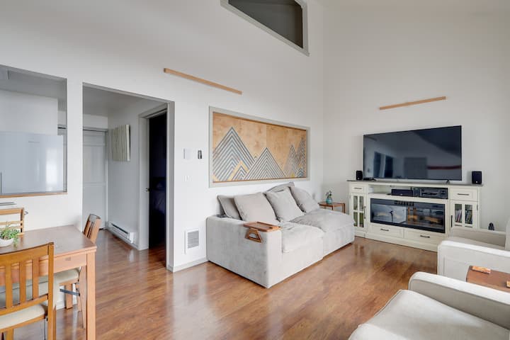 Walk To Payette Lake: Mccall Condo W/ Fireplace - Ponderosa State Park, McCall