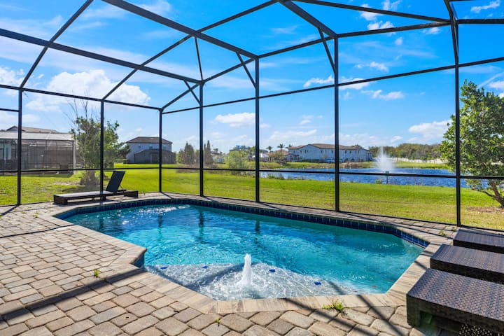 Pool * Dining * Resort Events * Near Theme Parks - Davenport, FL
