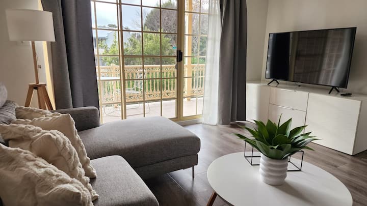 Contemporary 2br Apt In Kingston - Canberra