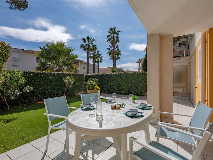 Le Clos Saint Saens By Interhome - Saint-Aygulf