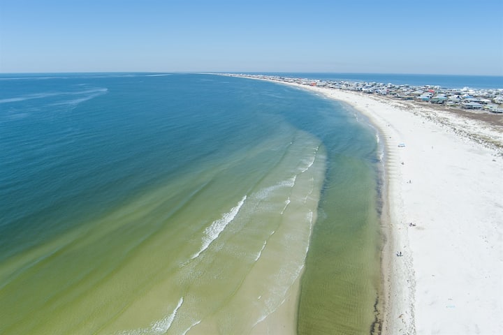 Calm Seas~2 Bedrm~cozy Beach Retreat - Dauphin Island, AL