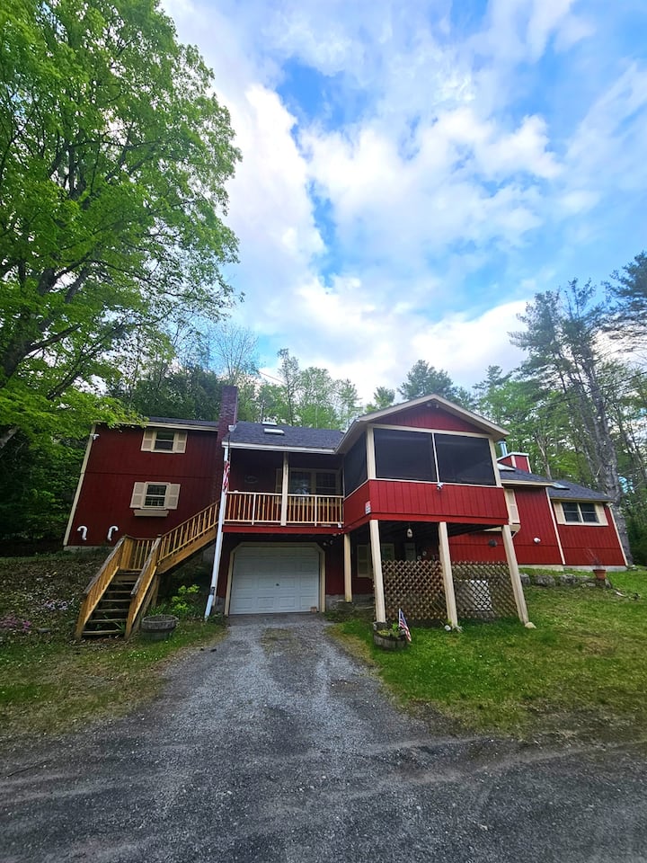 Brant Lake Retreat - Sleeps 17 - Hot Tub! - Adirondacks
