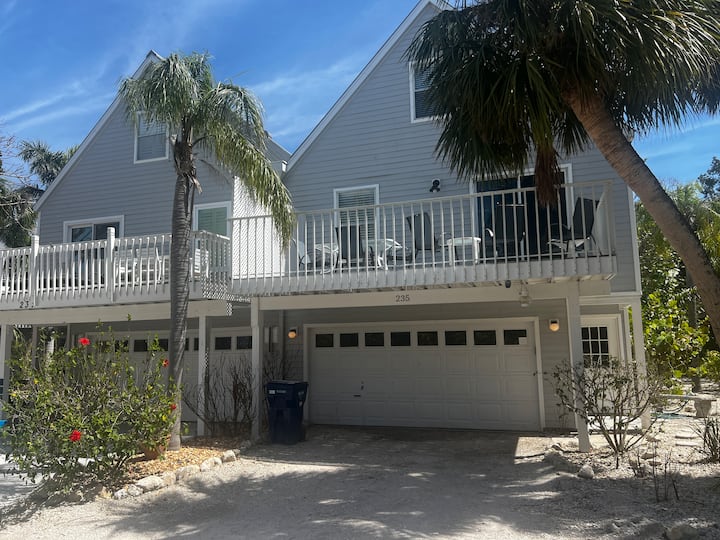 Island Breeze - Holmes Beach, FL