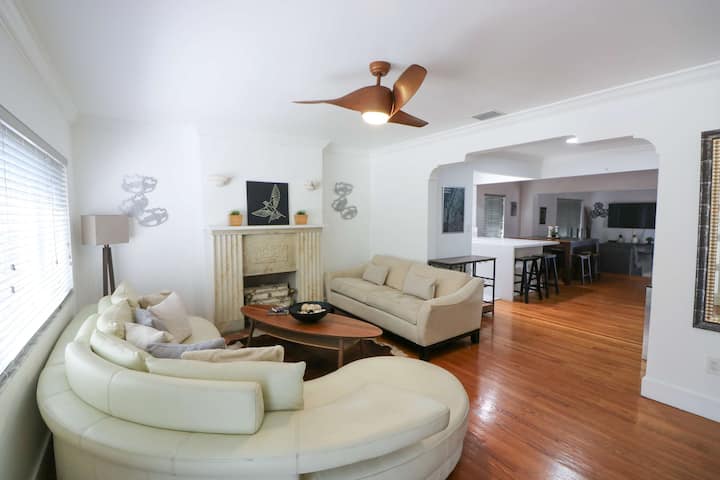 Rustic Modern Miami Villa, Private Patio And Bbq - Miami