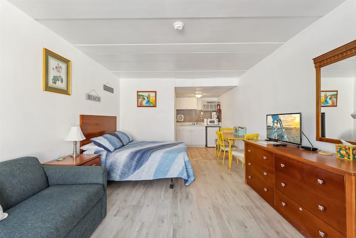 Wildwood Studio – 1 Block To The Beach - Stone Harbor, NJ