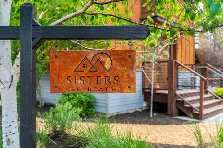 Retreat For Reunions, Friends, Family & Business - Sisters, OR