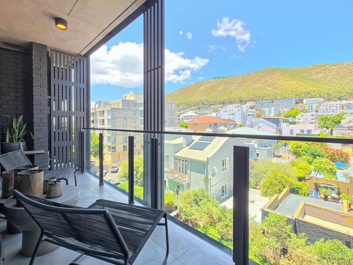 Central Gem | Roof Top Pool, Gym & No Loadshedding - 케이프타운
