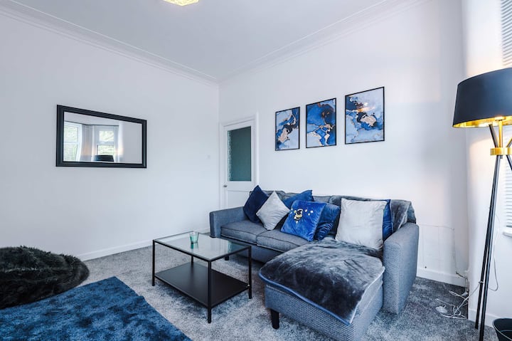 4 Bedroom Ethiad Stadium Free Parking - Manchester