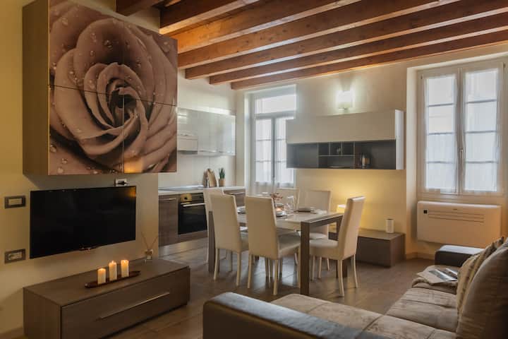 Domus 1 In Como - Italien