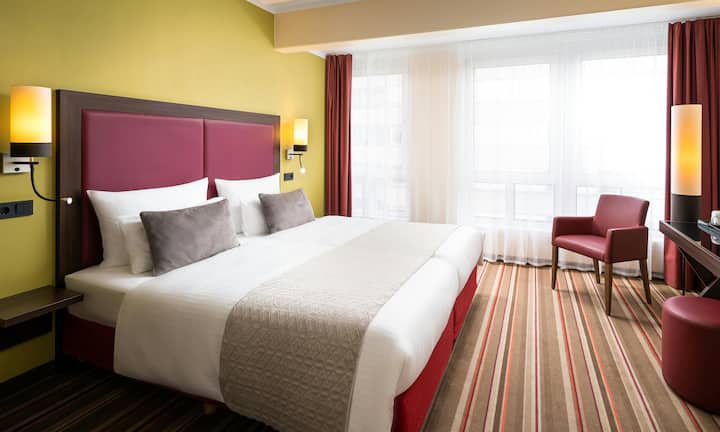 Comfort Room At Leonardo Hotel Berlin - Berlin