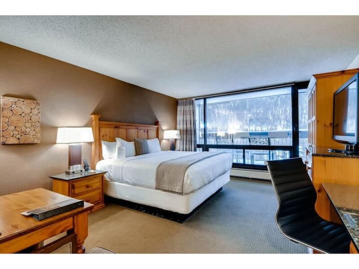 Cozy Keystone Lodge Stay With Breathtaking Views - Keystone, CO