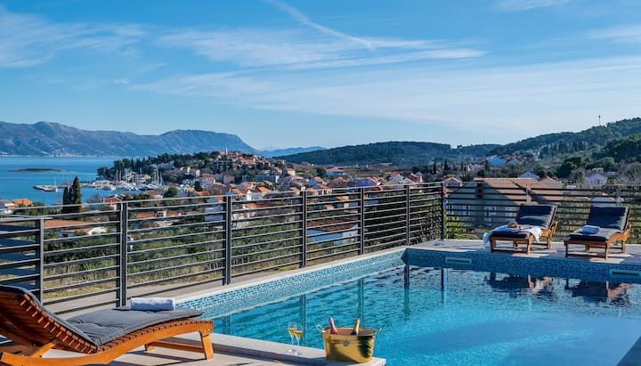 K-23775 Maison De Quatre Chambres Avec La Terrasse - Lumbarda