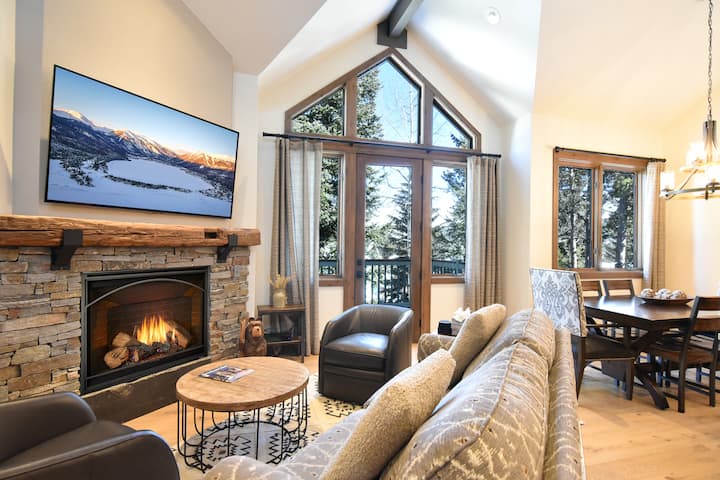 Highlander Townhome: Walk To Lifts, Walk To Town, - Breckenridge, CO