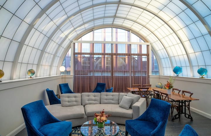 Charming Americana Elements & Homey Vibe - Somerville, MA