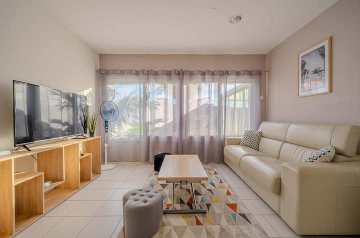 Apparthotel Du Coucher De Soleil - Residence Kiwi - La Rochelle