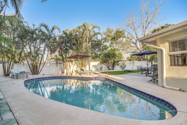 2 Mi To Beach: Home W/ Pool, Grill & More In Largo - Largo, FL