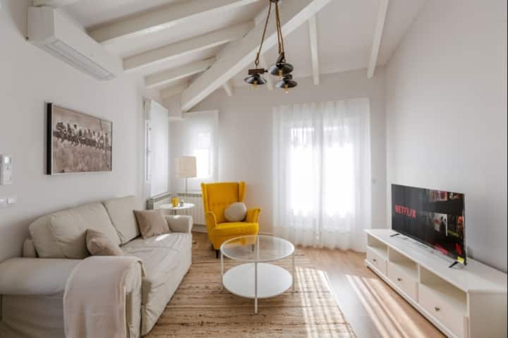 El Pañuelico De Estafeta | Penthouse With Terrace - Pamplona