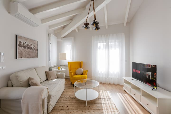 El Pañuelico De Estafeta | Penthouse With Terrace - Pamplona